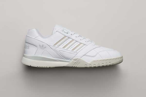 Adidas Originals introduces the A.R TRAINER! | pam pam